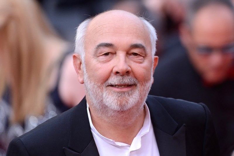 Conquêtes, usurpation d'identité, carrière... Les secrets de Gérard ...